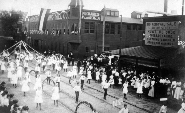 Cults of the World: Order of the Solar Temple | amUSIngArtifacts